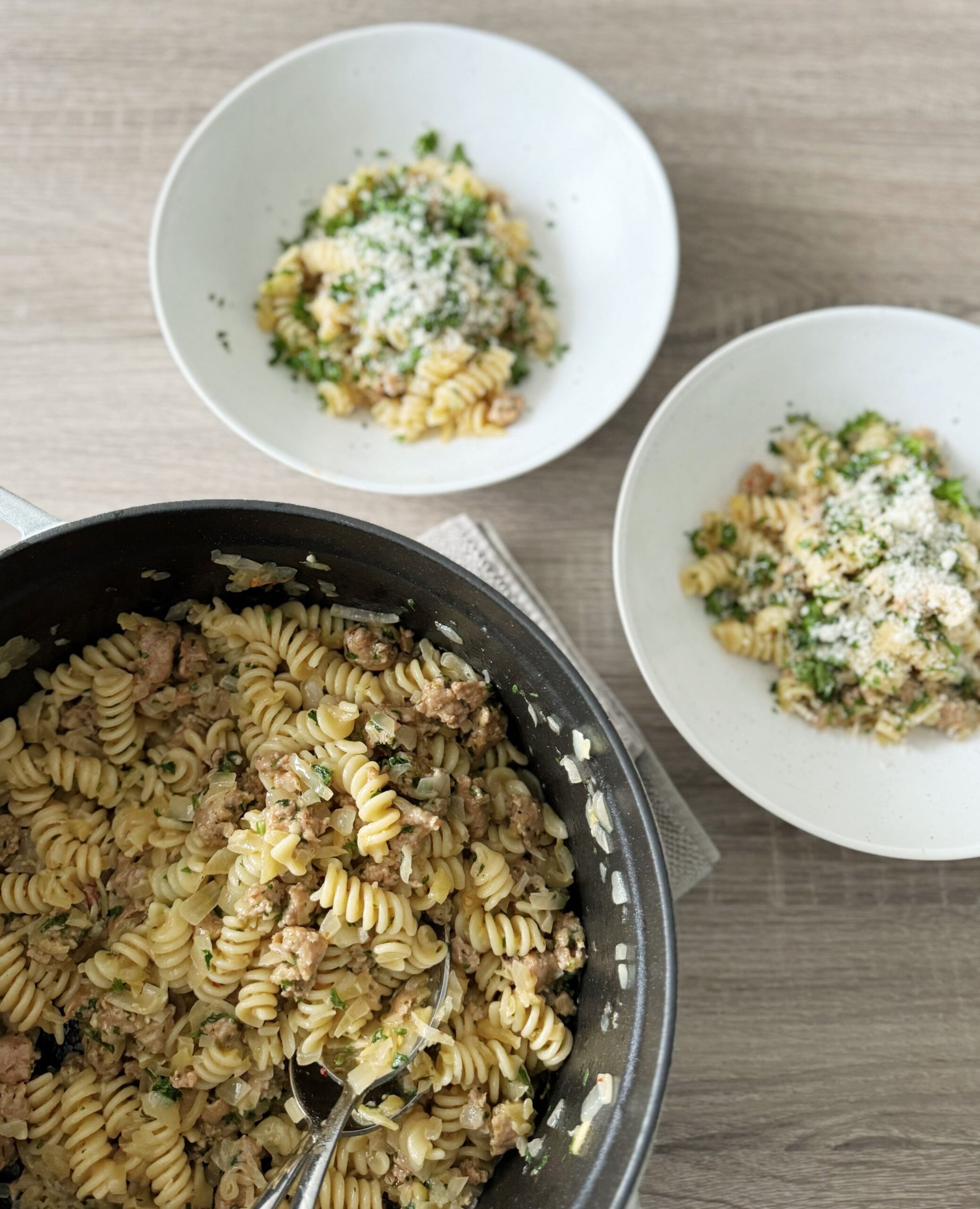 Spicy Apple Sausage Pasta - Washington Apples